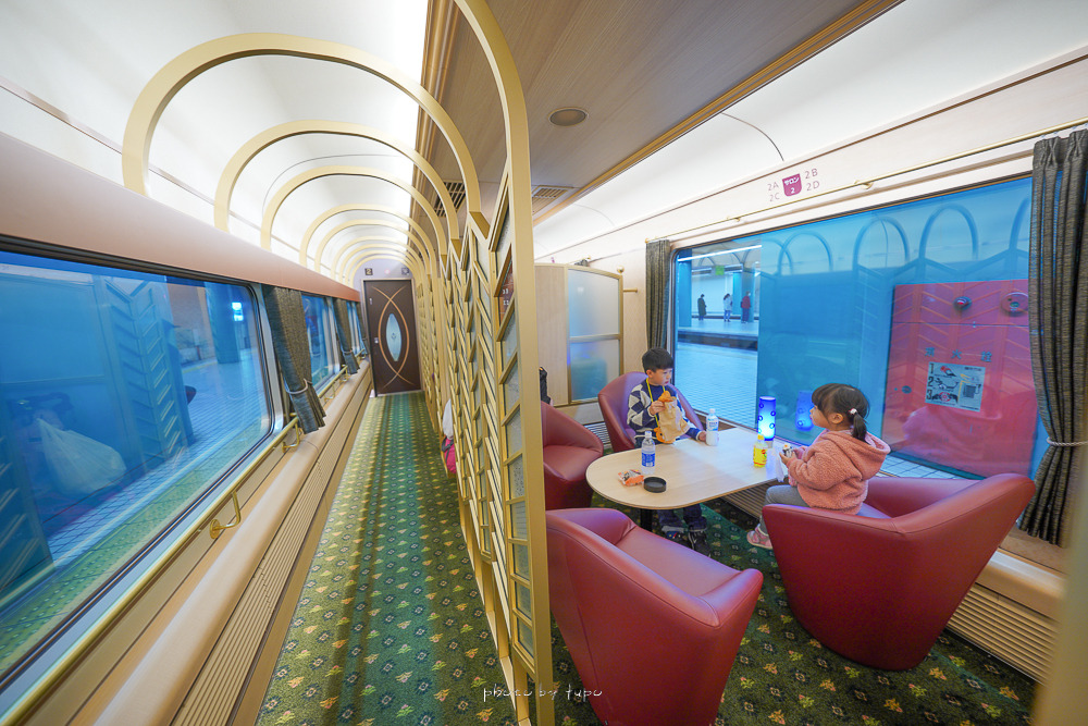 關西近鐵最新觀光列車》AONIYOSHI觀光列車，往返大阪、京都、奈良的最美紫色觀光列車 @小腹婆大世界