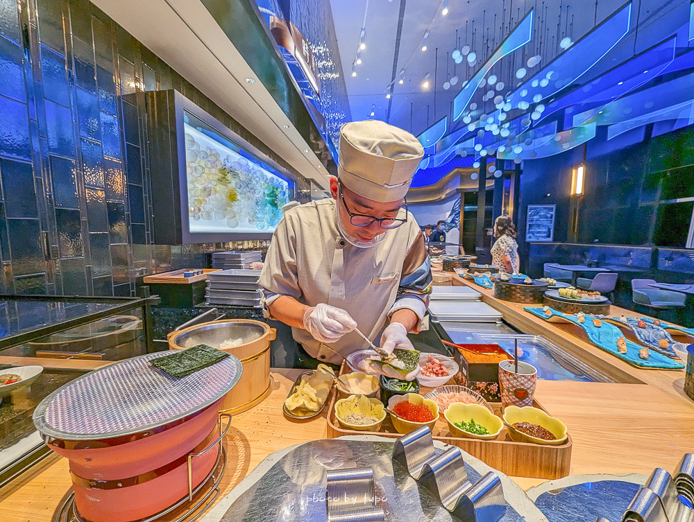 台北最高景觀Buffet「饗 A Joy」吃到飽這幾樣必吃！烤帝王蟹.龍蝦.干貝.海膽手捲.龍蝦粥.和牛壽司 @小腹婆大世界