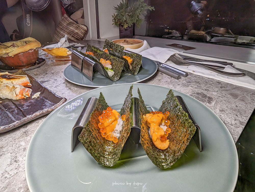 台北最高景觀Buffet「饗 A Joy」吃到飽這幾樣必吃！烤帝王蟹.龍蝦.干貝.海膽手捲.龍蝦粥.和牛壽司 @小腹婆大世界