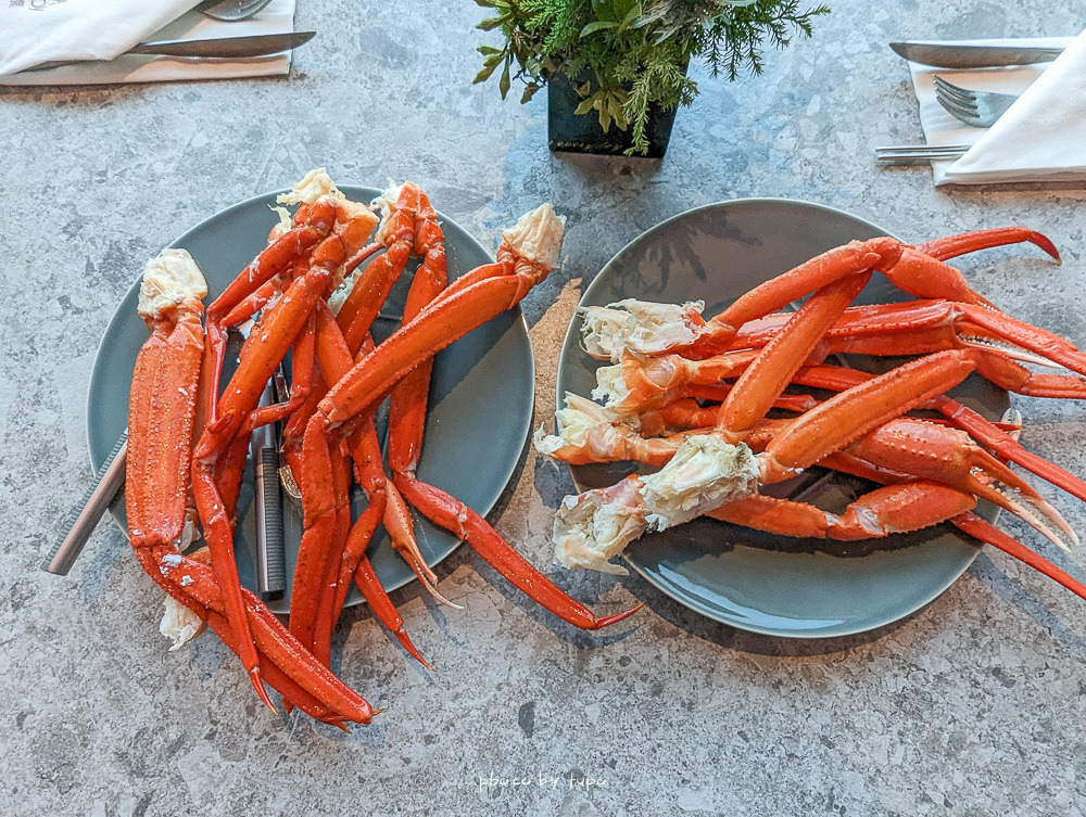 台北最高景觀Buffet「饗 A Joy」吃到飽這幾樣必吃！烤帝王蟹.龍蝦.干貝.海膽手捲.龍蝦粥.和牛壽司 @小腹婆大世界